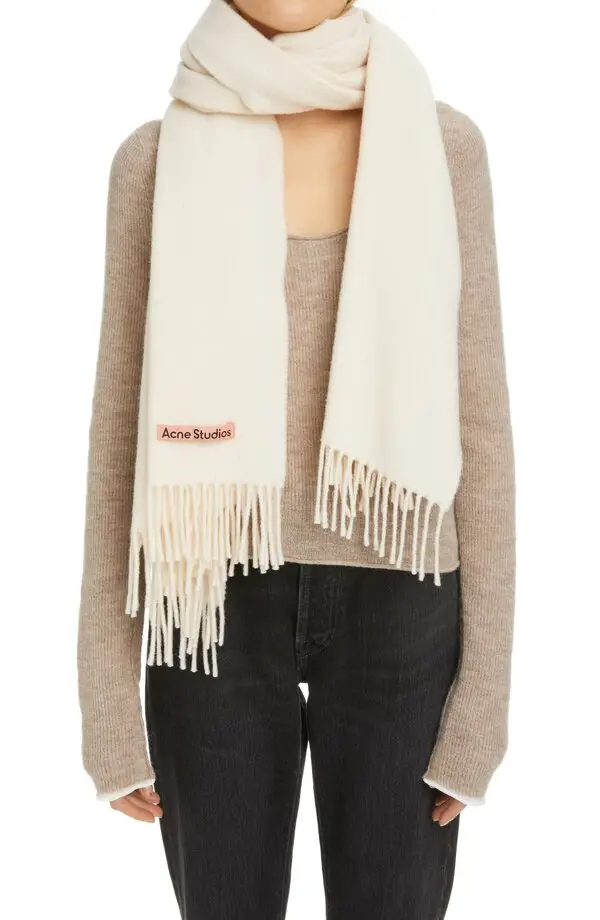 Acne Studios Wool Scarf WarmWhite CA0210 Acne Studios - Fringe